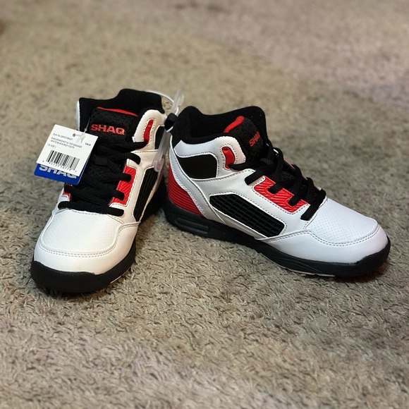 Shaq | Shoes | Shaq White And Red Hightop Sneakers | Poshmark